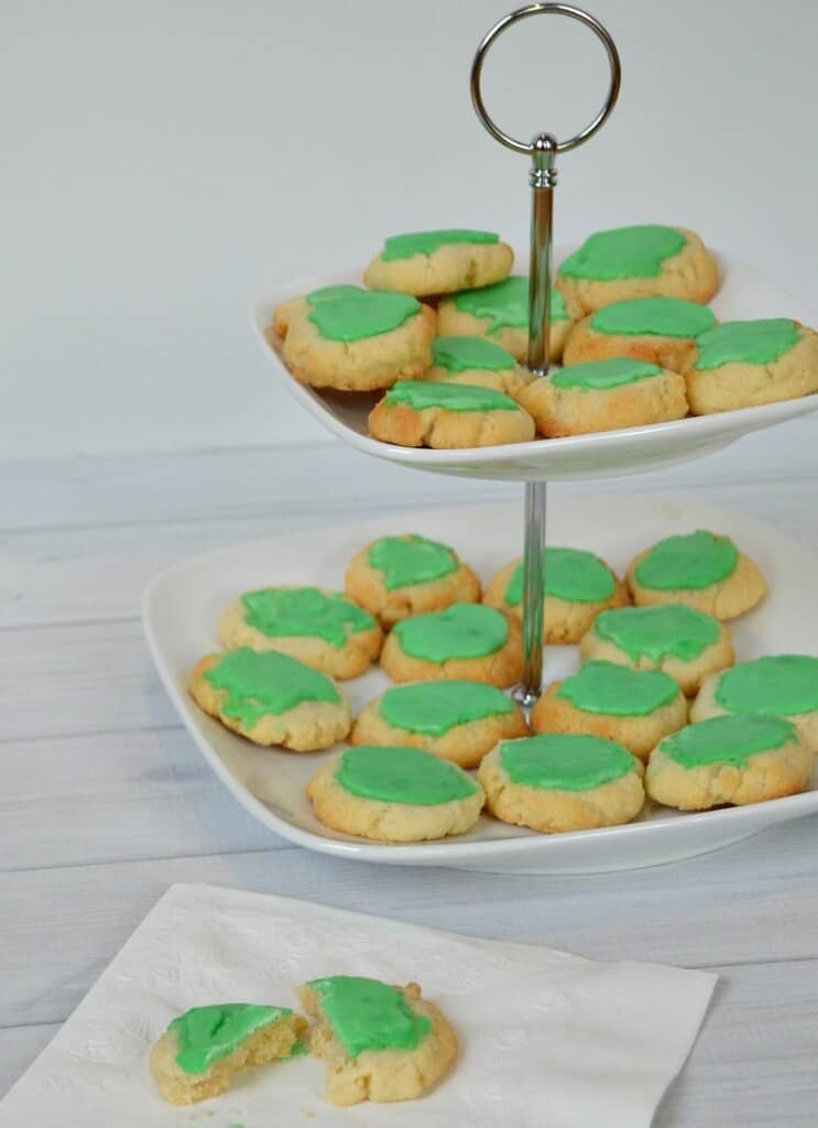 Recipe for Almond Cookies - Organized 31